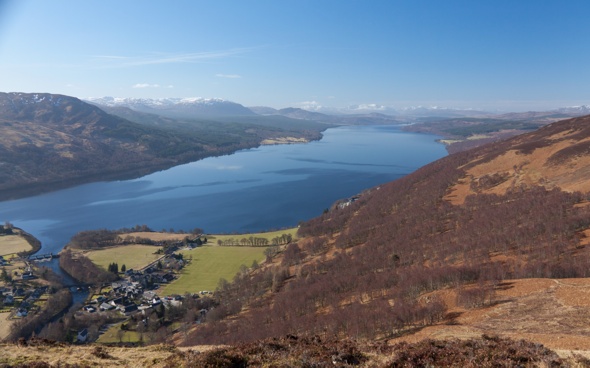 Ness Publishing: Picturing Scotland series: Perthshire (Expanded and ...